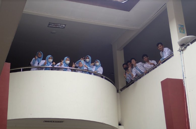 eiji on Twitter: "JUMAT FULL SENYUUUUUM https://t.co/rDiaXU1pKD" / Twitter