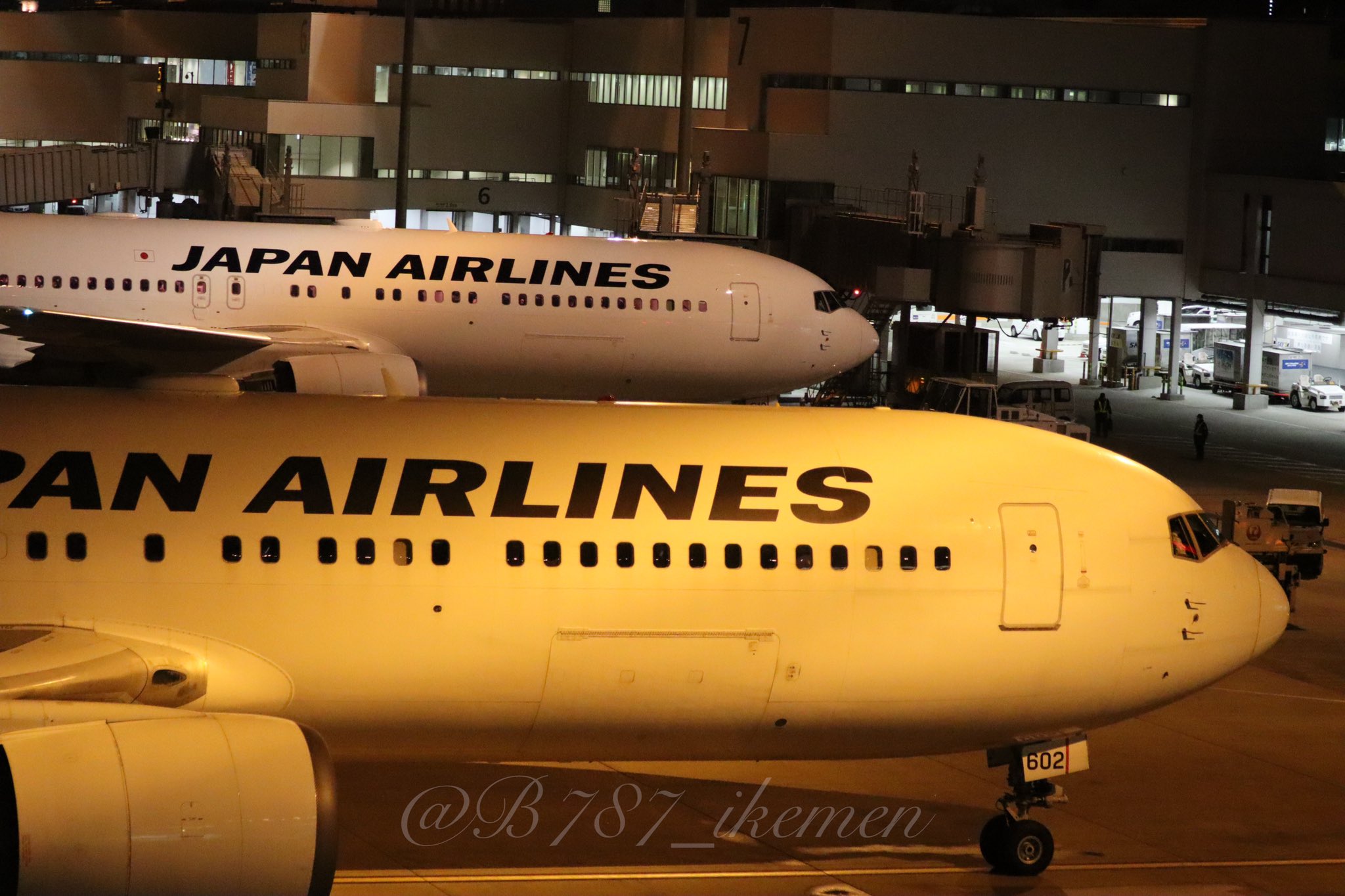 ﾟ･*:.｡. ︎Natsumi ︎.｡.:*･゜ on Twitter: "いよいよ明日は、、、1ヶ月ぶりのフライト！！！ 往復共にB6さんが相棒 ️ 今月まだ空活してないから、本当に楽しみ ...