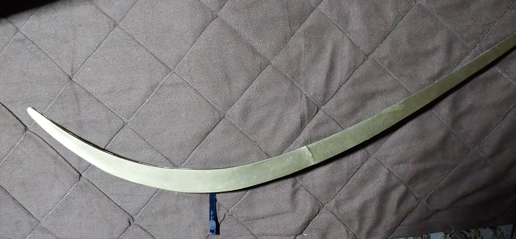 伊達手作り甲冑 ・『やすん』🐮🐷🐼🐹 on Twitter: "@0310kt1 ありがとうございますm(__)m 前立は広告用のボードで作成し厚紙を貼っているので、雨が染み込み、紙が膨張して ...