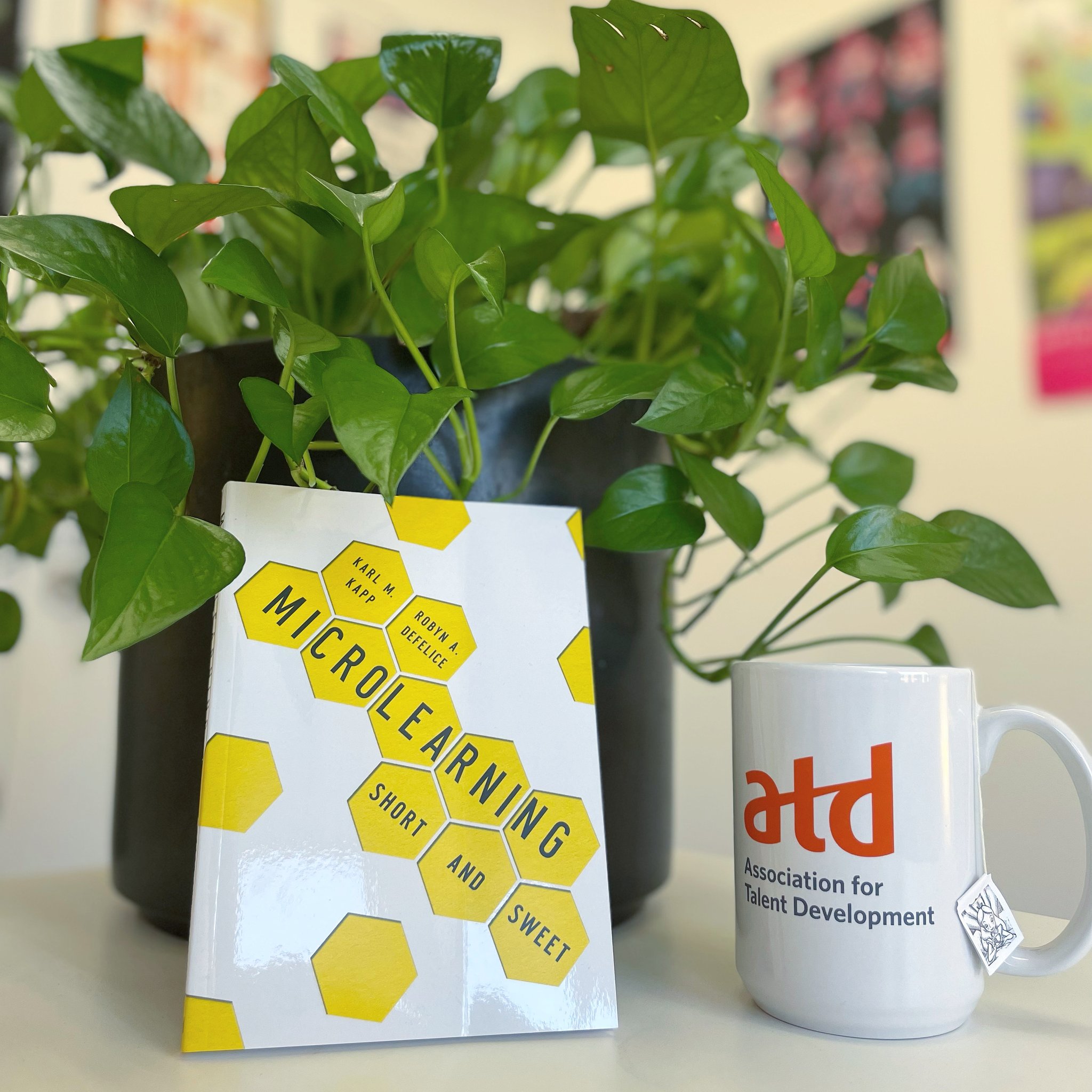 ATD Press on Twitter: "This week's #SundayBookReview 📚 features Microlearning: Short and Sweet ...