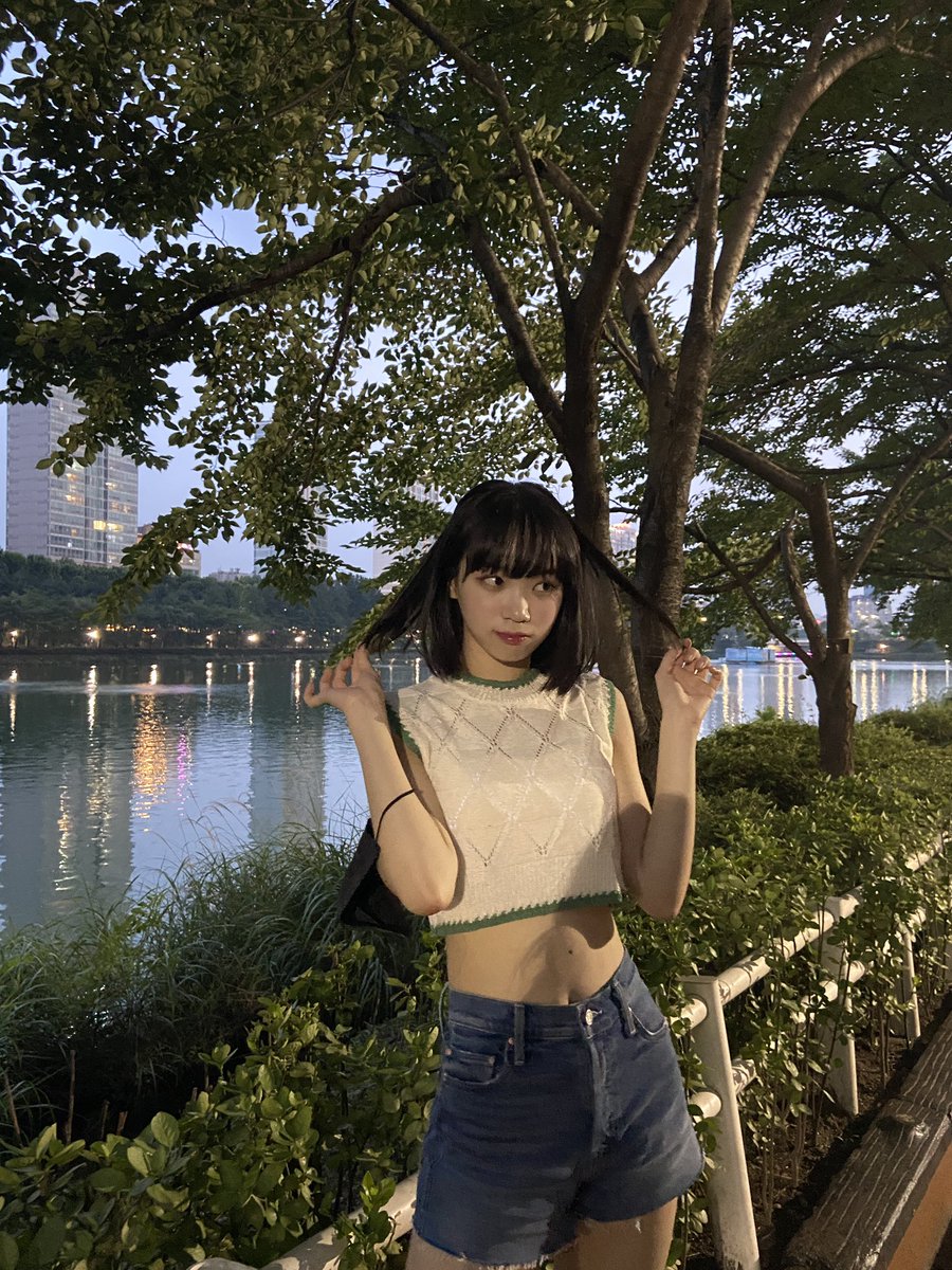 OPEN AND READ THIS BEFORE TRANSACTING / Twitter