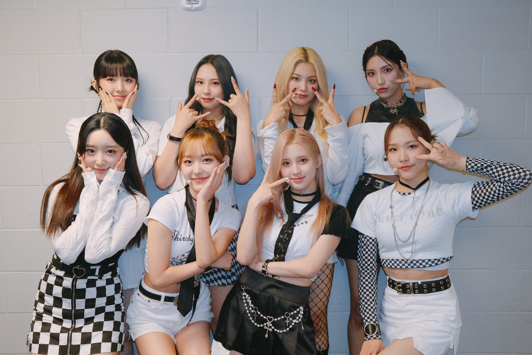 lightsum pics on Twitter: "@ 2022 kcon us tour in houston #LIGHTSUM #라잇썸 @CUBE_LIGHTSUM https ...