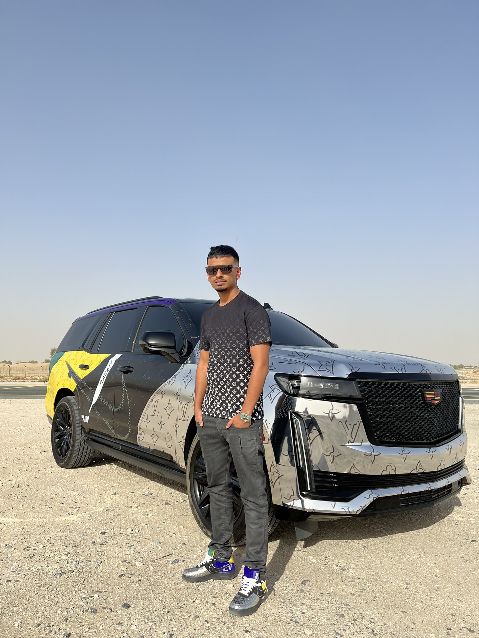 Rashed Belhasa on Twitter: "Wrapped my car 🔥🔥 #LouisVuitton #nike #sneakerhead https://t.co ...