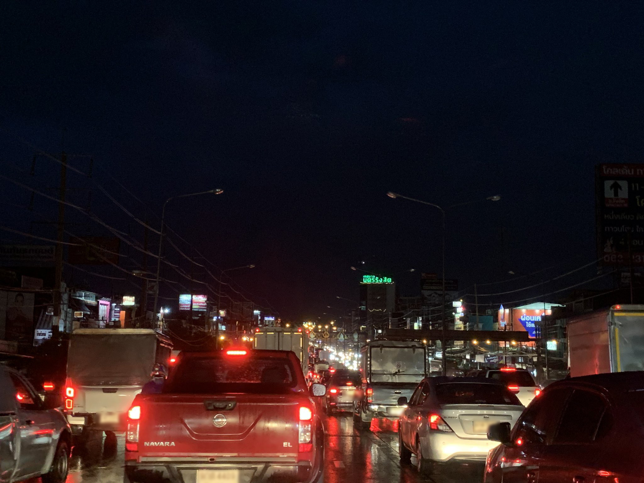 JS100 on Twitter: "RT@chanivat2 : 19.01 ติดยาวๆ ฝั่งตรงข้ามเทศบาลนครรังสิต #รถติด https://t.co ...