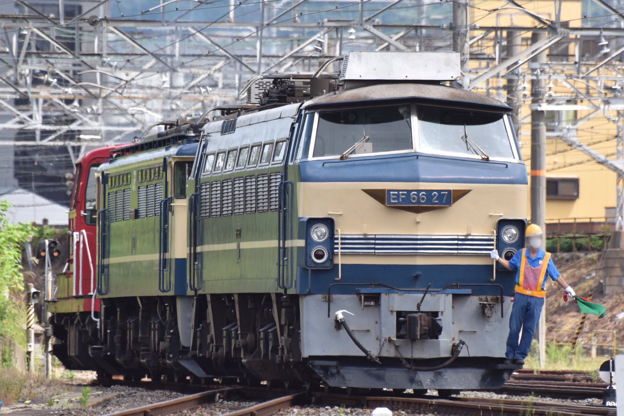 ろくごろう on Twitter: "京都鉄道博物館にて9081レ入換の様子その2(EF210 141、EF66 27、EF65 2085、コキ2B、DE10 1156、DE10 1118 ...