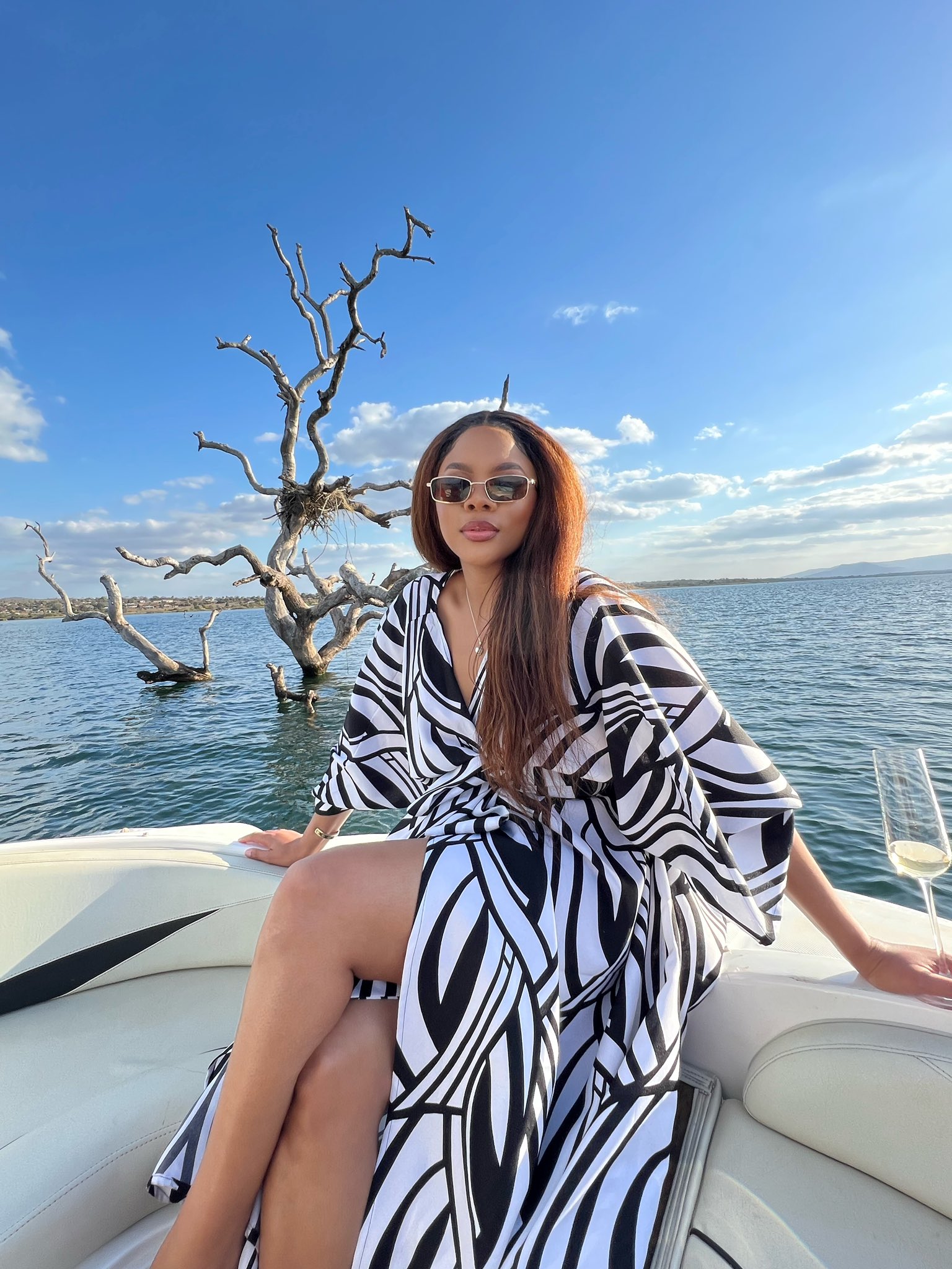 Olwethu Leshabane on Twitter: "“Silapha Ngok’” - Johanna Makgalemele https://t.co/iuEy4MgXUX ...