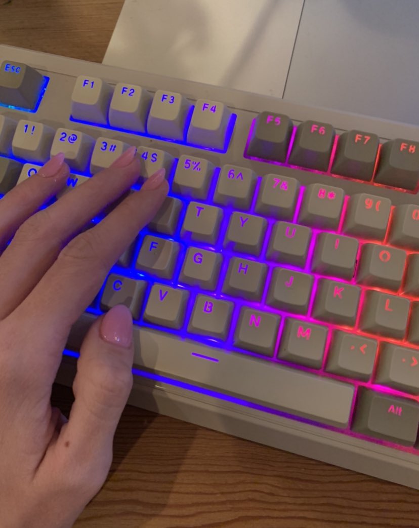 Madison Kanna (@Madisonkanna) / Twitter