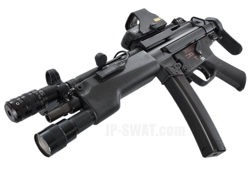 「Surefire L72×A15アダプターの組み合わせバチクソにかっけえですわね」|ιﾅ"ƕξのイラスト