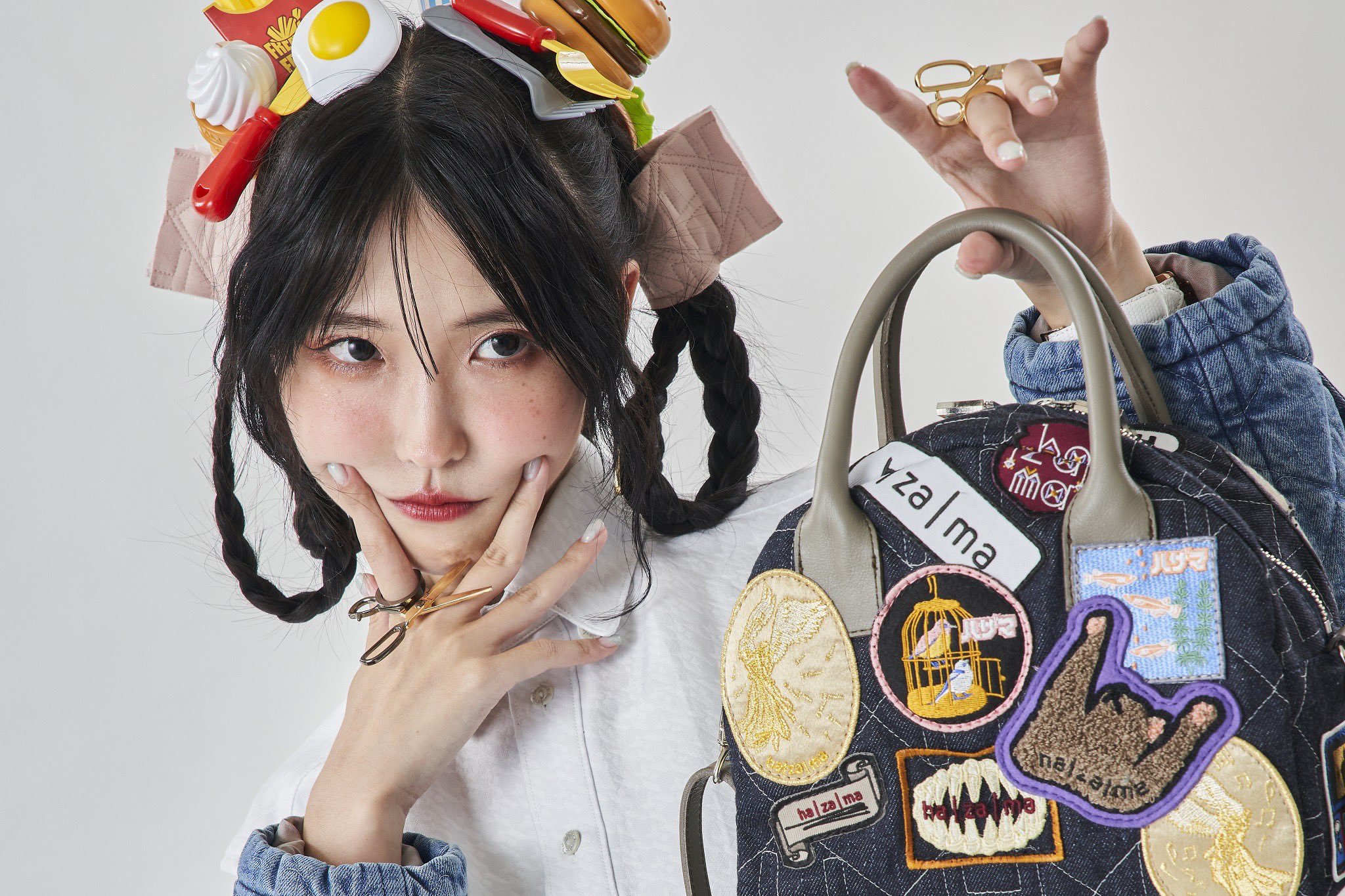 matsui ryosuke | 松井 諒祐 on Twitter: "ha | za | ma 2022PC 貼り込むボストンショルダーバッグ hairmake @MISAKI_WORKS ...