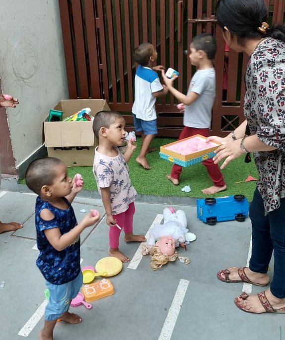 Met little boy Monu (name changed) in an orphanage in Ghaziabad today ...
