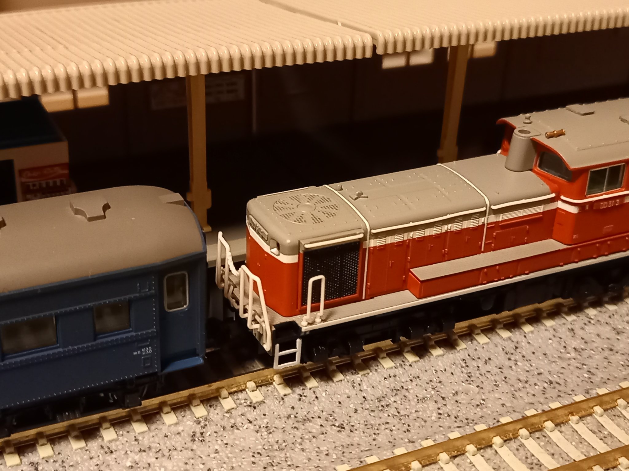 古屋公章 on Twitter: "DD51 3 。国鉄ディーゼル機関車の到達点の一つであり、600両以上が量産されたDD51。様々な形態がある機関車ですが、3号機は最初期の試作的要素の強い ...