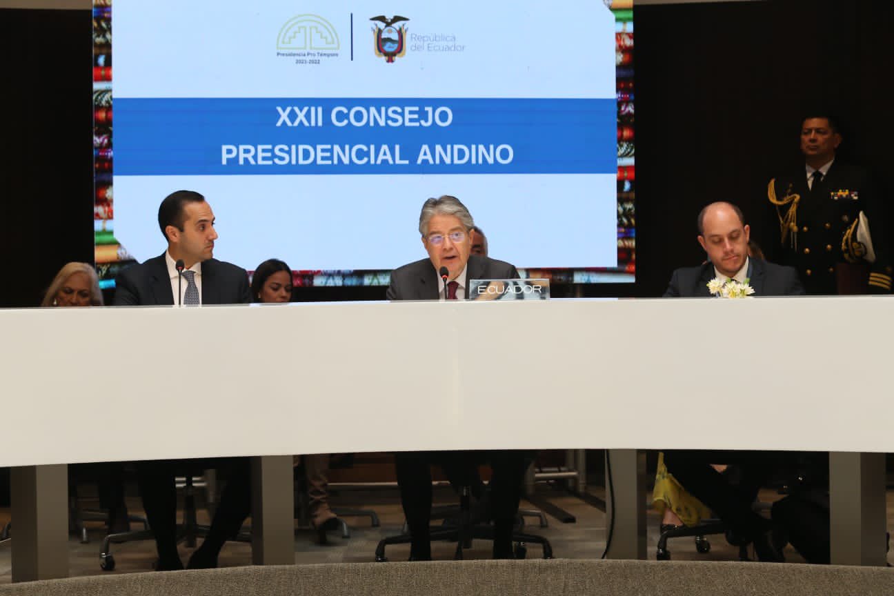 Comunidad Andina on Twitter: "Palabras de bienvenida e informe por parte del presidente de la ...