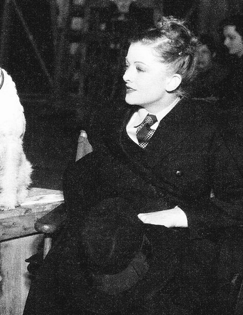 myrna loy archive on Twitter: myrna loy archive on Twitter: