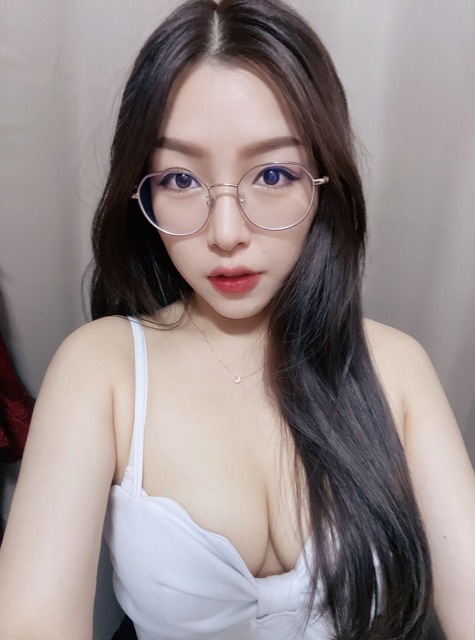 Rika 🧚🏻‍♀️ リカ *~* on Twitter: "🤍🤍🤍 https://t.co/DOPOn9oaQY" / Twitter