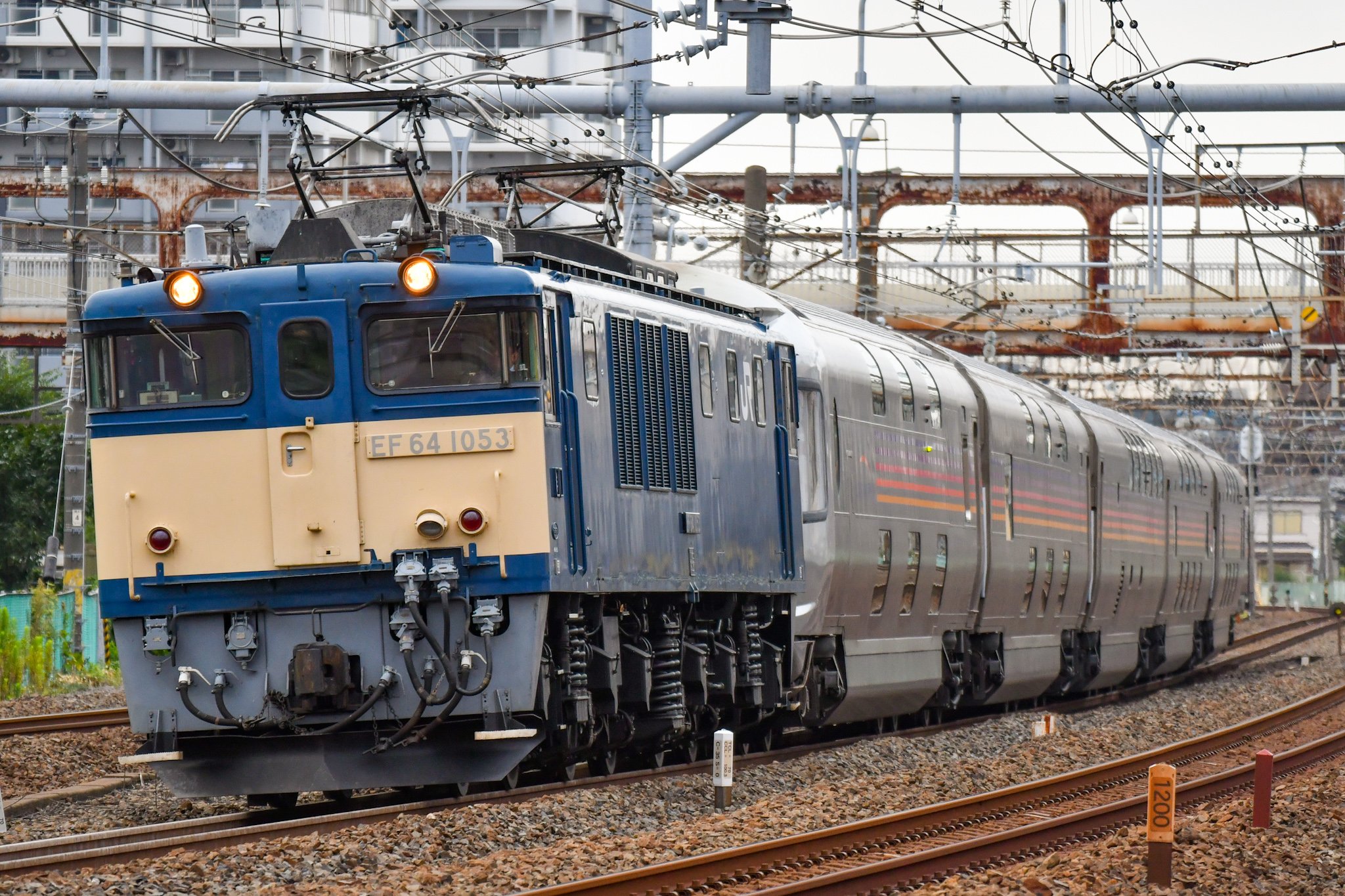 anko on Twitter: "2022.8.30 回9430レ 信州カシオペア紀行返却回送 EF64 1053+E26系12両 @常磐線 https://t.co/DTlpRsJa7B ...