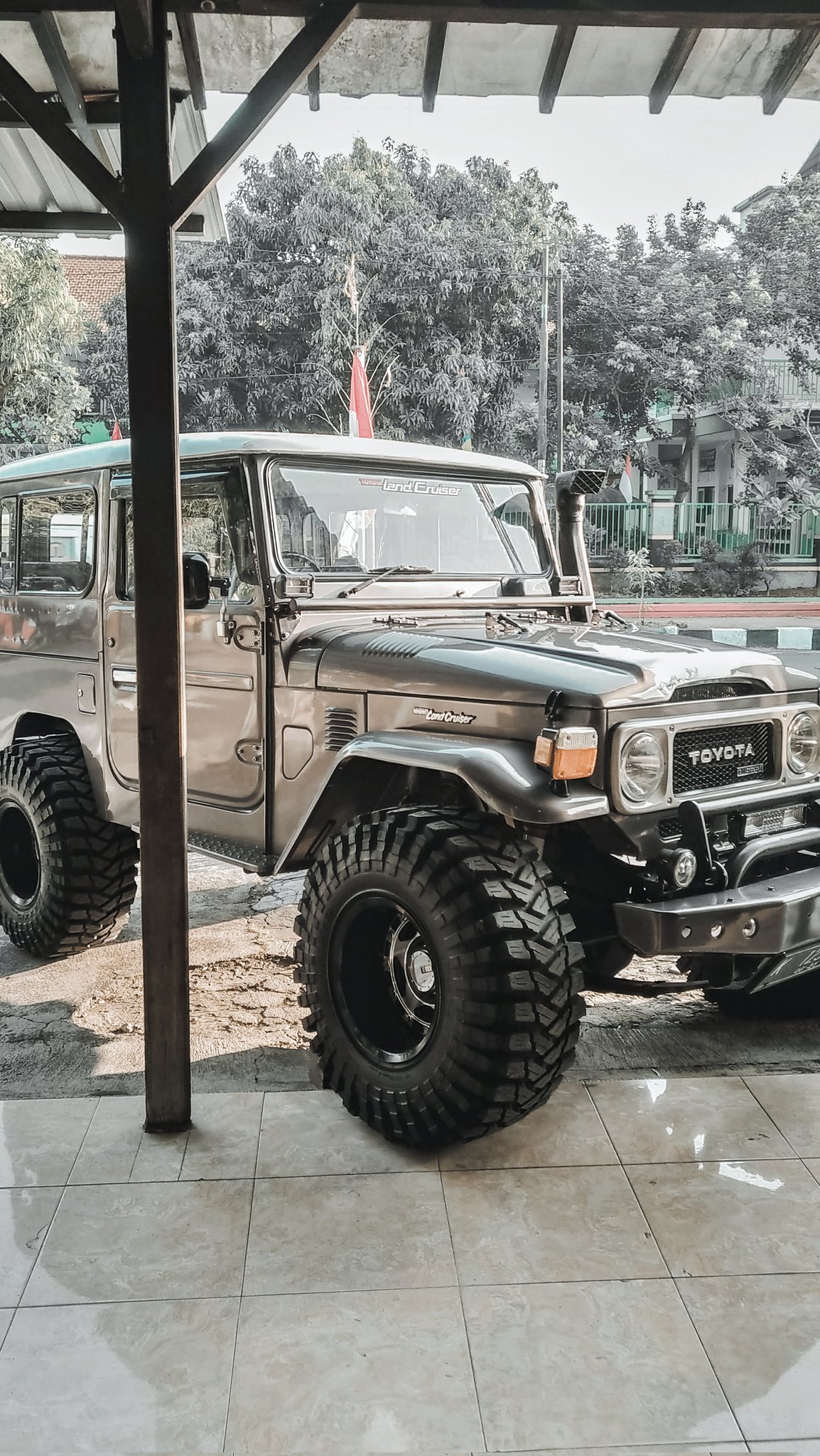Suka Mobil Tua on Twitter: "8. Dijual : Toyota Land Cruiser BJ40 Diesel Asli Tahun 1983 Kondisi ...