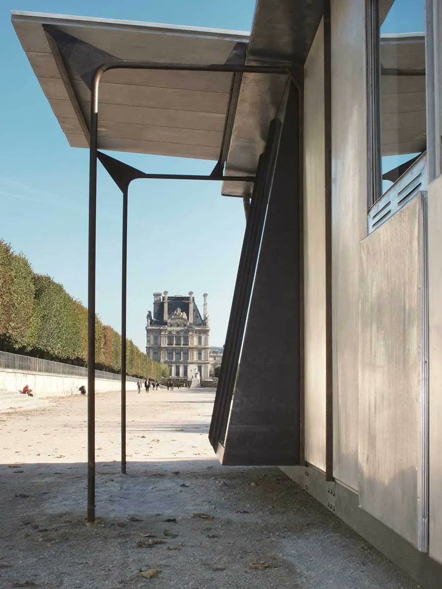 GINZA on Twitter: "デザイン家具好き必見『ジャン・プルーヴェ展 椅子から建築まで』 が東京都現代美術館で開催中。デザインと生産をトータルに捉え、新たな技術や素材を追い求めた ...