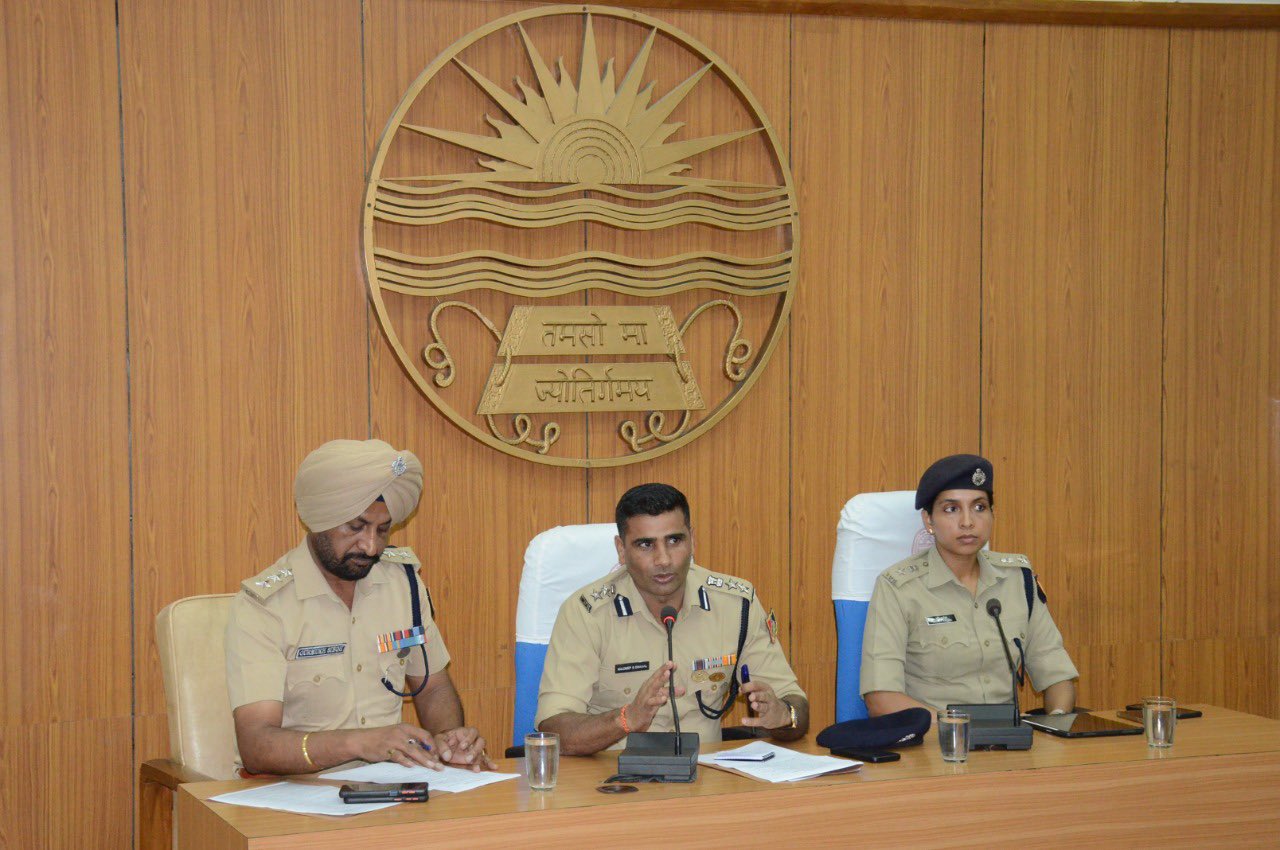 SSP UT Chandigarh on Twitter: "Ahead of Punjab University Senate elections, meeting held with ...