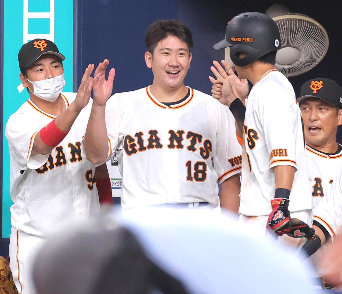 すずへい⚾︎ on Twitter: "RT @hochi_giants: #菅野智之 、今季最速153キロも7回2失点で勝ち負け付かず 村上宗隆は無安打に封じる https://hochi ...