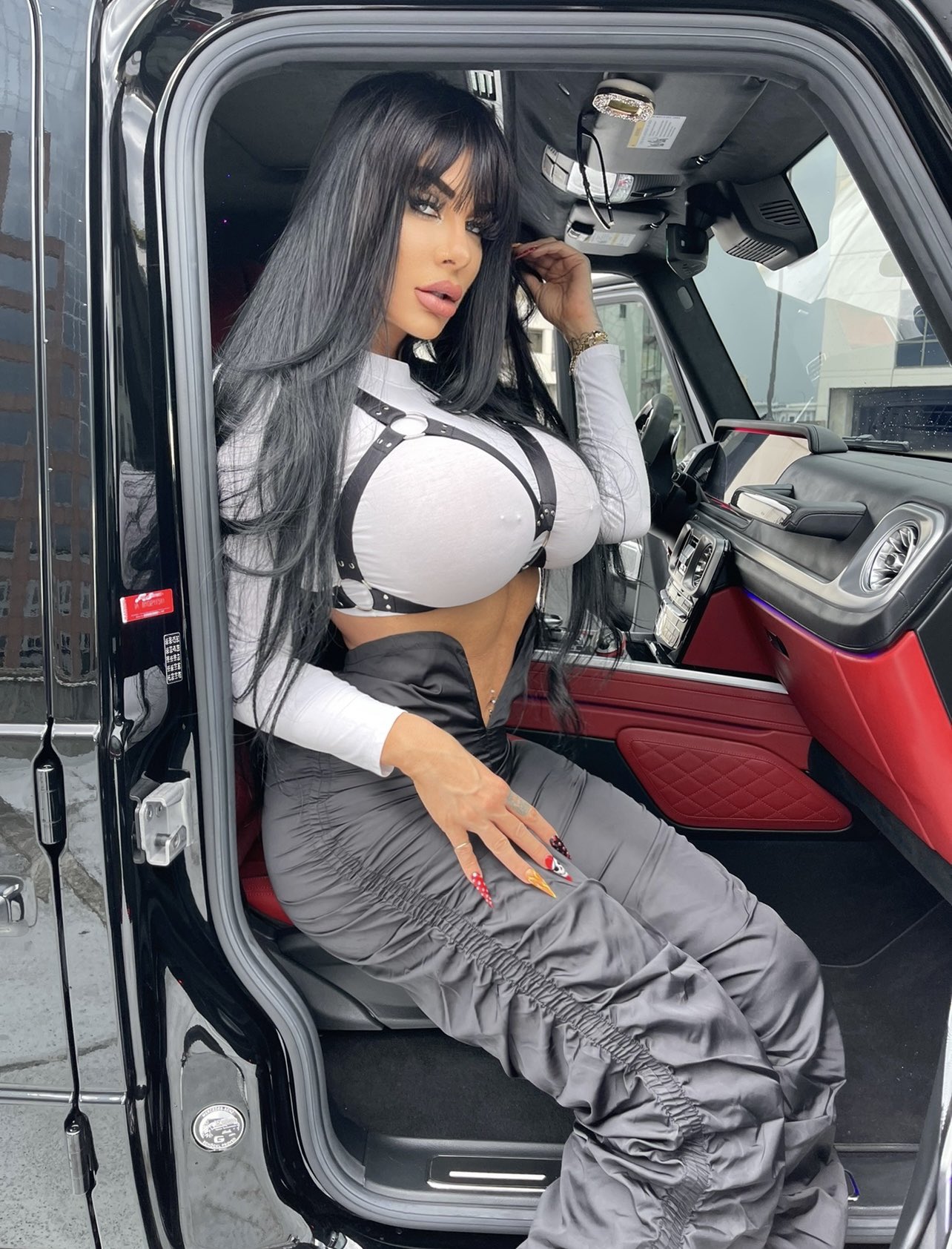 Lindi Nunziato on Twitter: "Running errands today! What you guys got going on? https://t.co ...