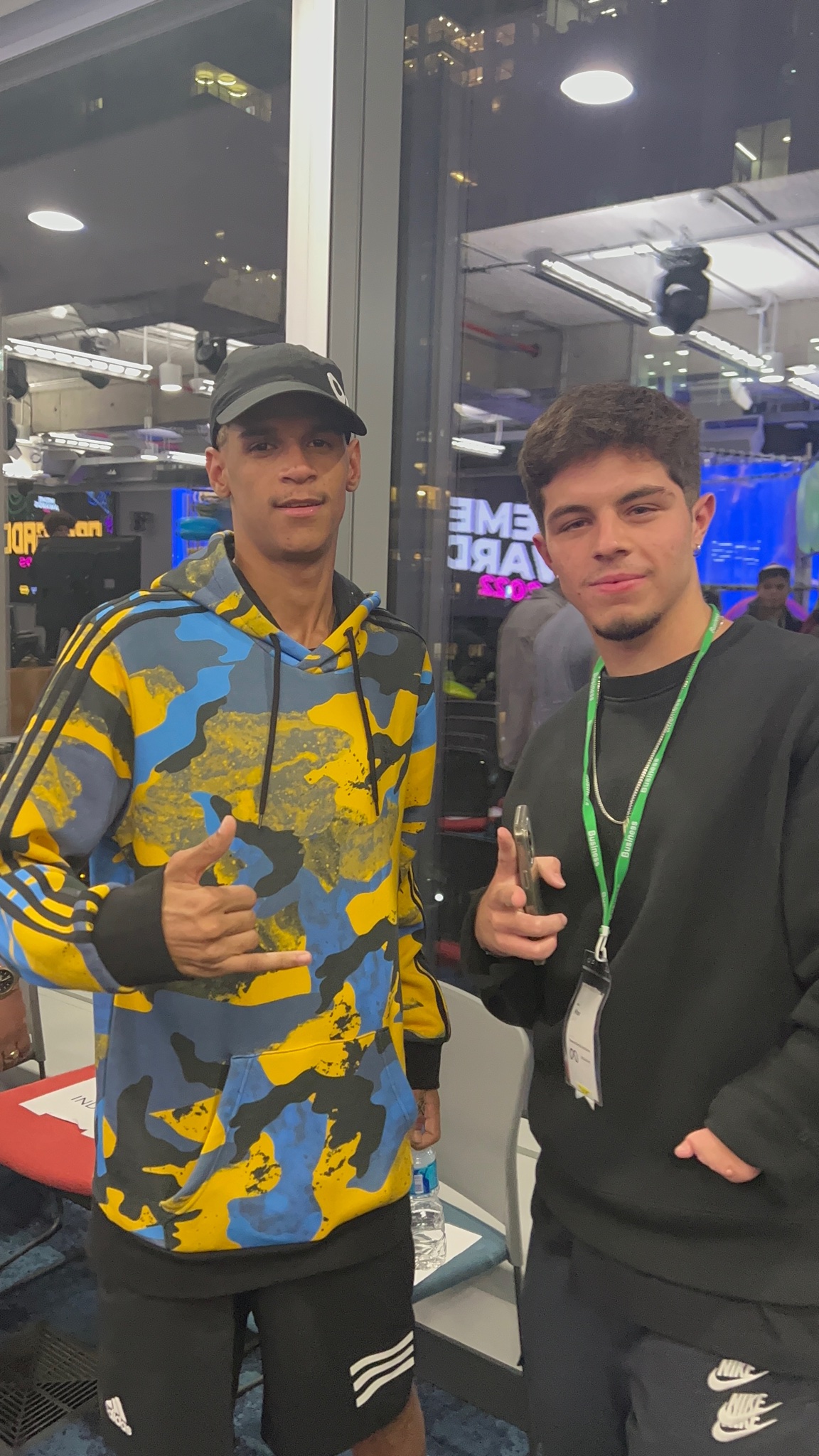 vitor vecchi on Twitter: "mais um sonho realizado Receba https://t.co/DytdeKDSlf" / Twitter