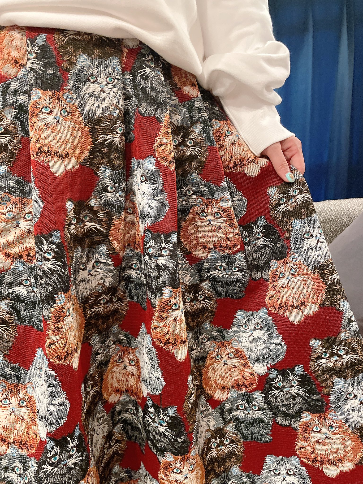 20周年の中川翔子🍒🍉🍫 on Twitter: "mmts 猫いっぱい！ゴージャスゴブラン織りスカート！上質さしっかりだから何年も活躍できるよ かわいい！ https://t.co ...