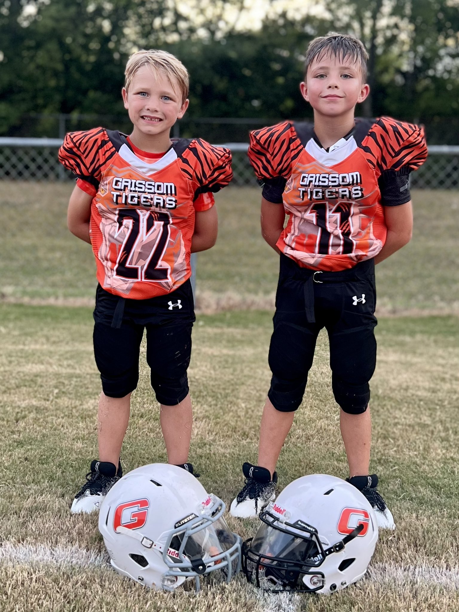 Lace on Twitter: "The best part of being a boy mom 🐾 https://t.co/8wRKGHlU2O" / Twitter