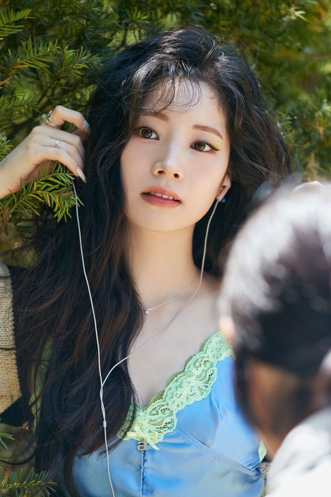 DAHYUN THAILAND♡ on Twitter: "TWICE POST ‘BETWEEN 1&2’ Behind the Scenes: Jacket Shooting ดาฮยอน ...