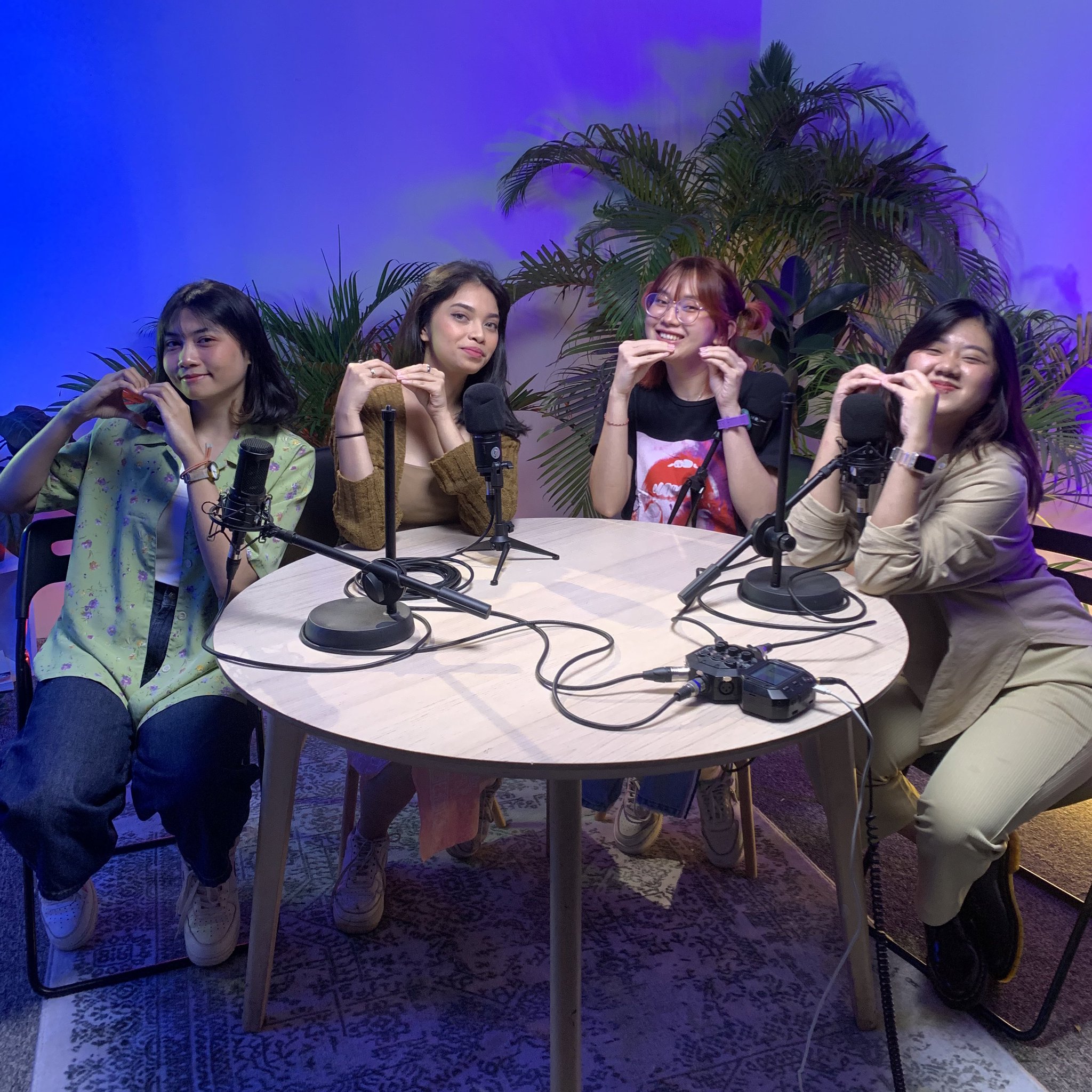 BANG ROY on Twitter: "kalo boleh tau ini ciwik ciwik pada mau ngapain sik??!? https://t.co ...