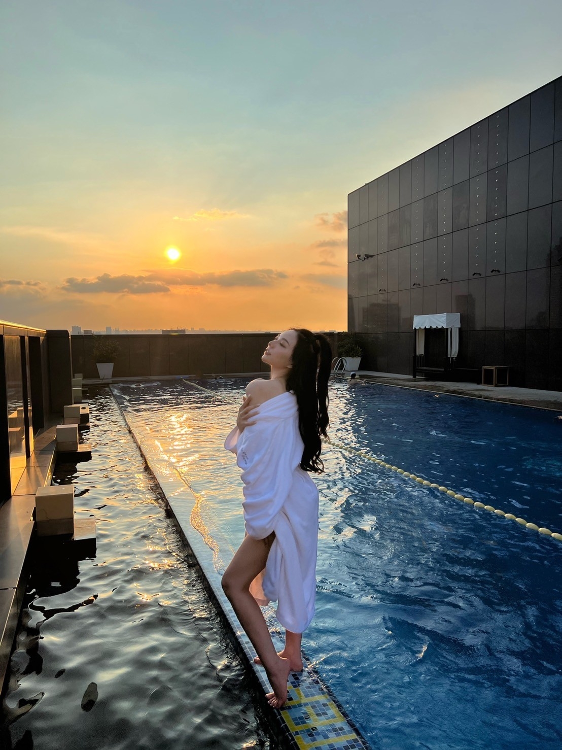 純慾女孩 啾啾 on Twitter: "願做一枚溫暖耀眼的夕陽🌞 不求成為眩目繁華的潮浪🌊 知足才能常樂🎀 不要忘了重要的百大投票唷~😉😉 【JKFace百大投票】https://t.co ...