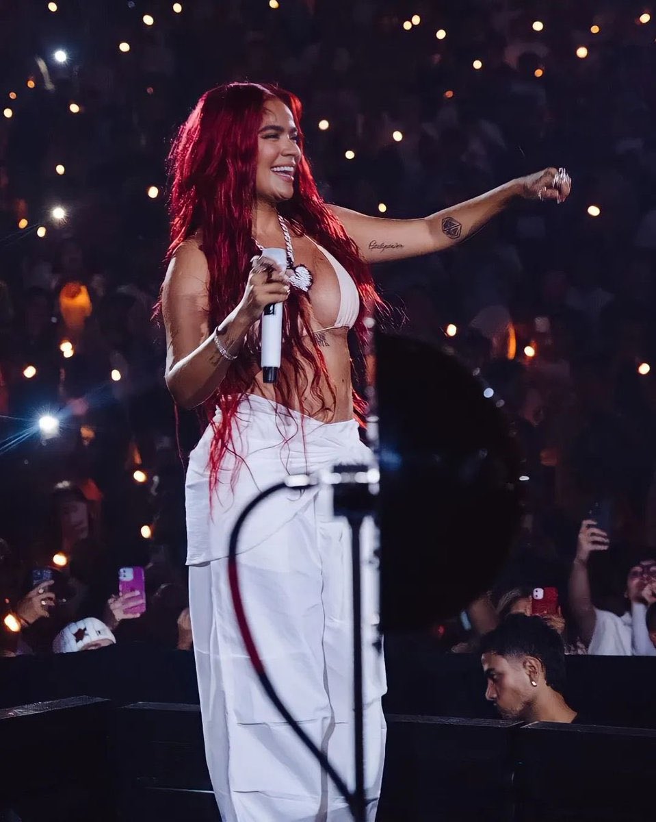 Karol G Charts on Twitter: "Karol G’s First Show at the Estadio Hiram ...