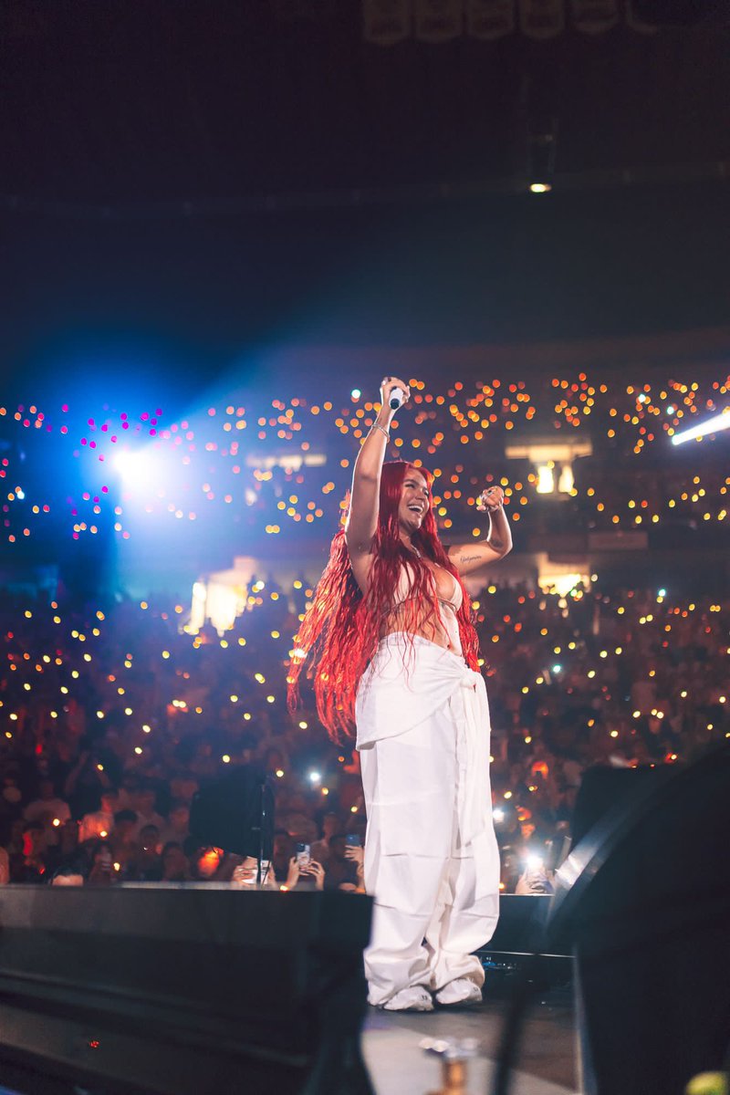 Karol G Charts on Twitter: "Karol G’s First Show at the Estadio Hiram ...