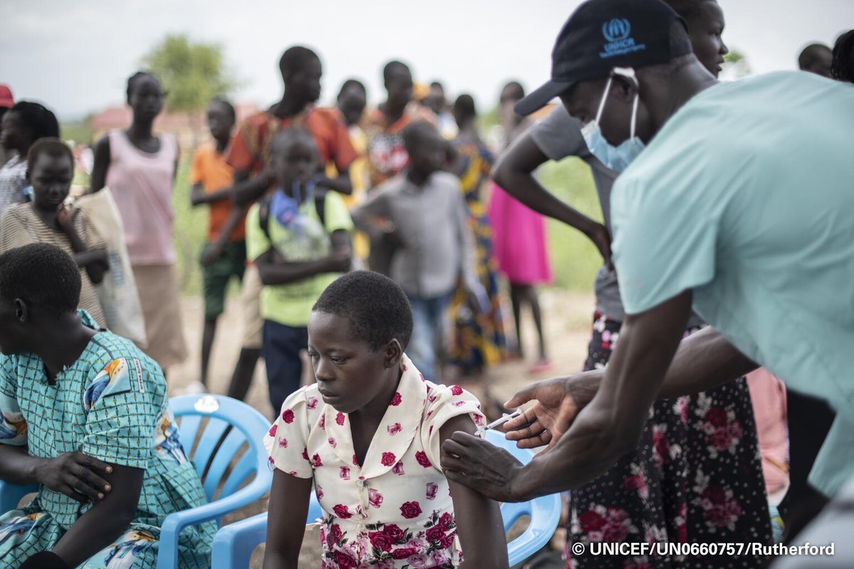 Unicef Uganda On Twitter Health Workers Lillian And Victoria Set Up