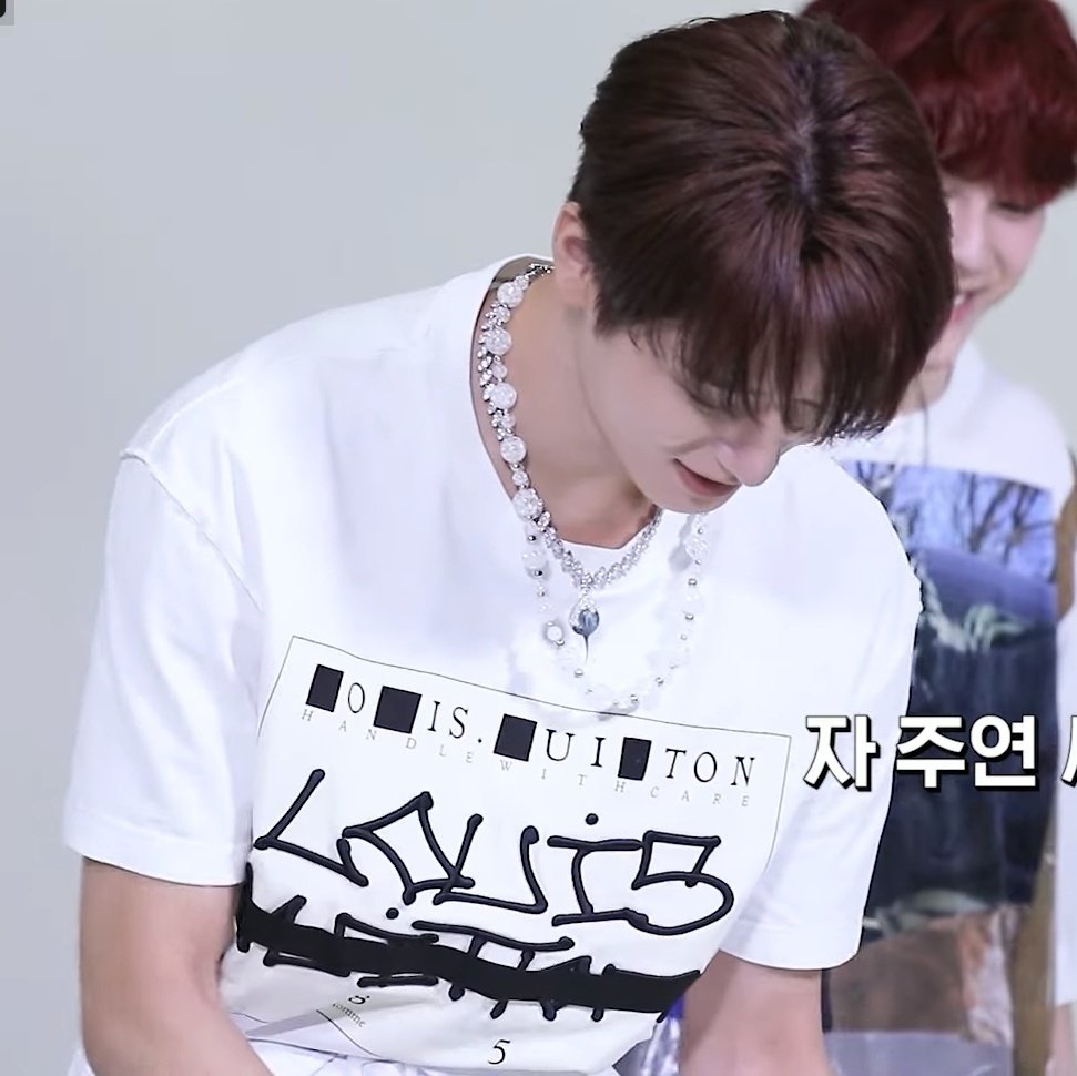 juyeon pics on Twitter: "He got three at least 😭 Go Juyeon! https://t.co/kUDrg4YOtr" / Twitter