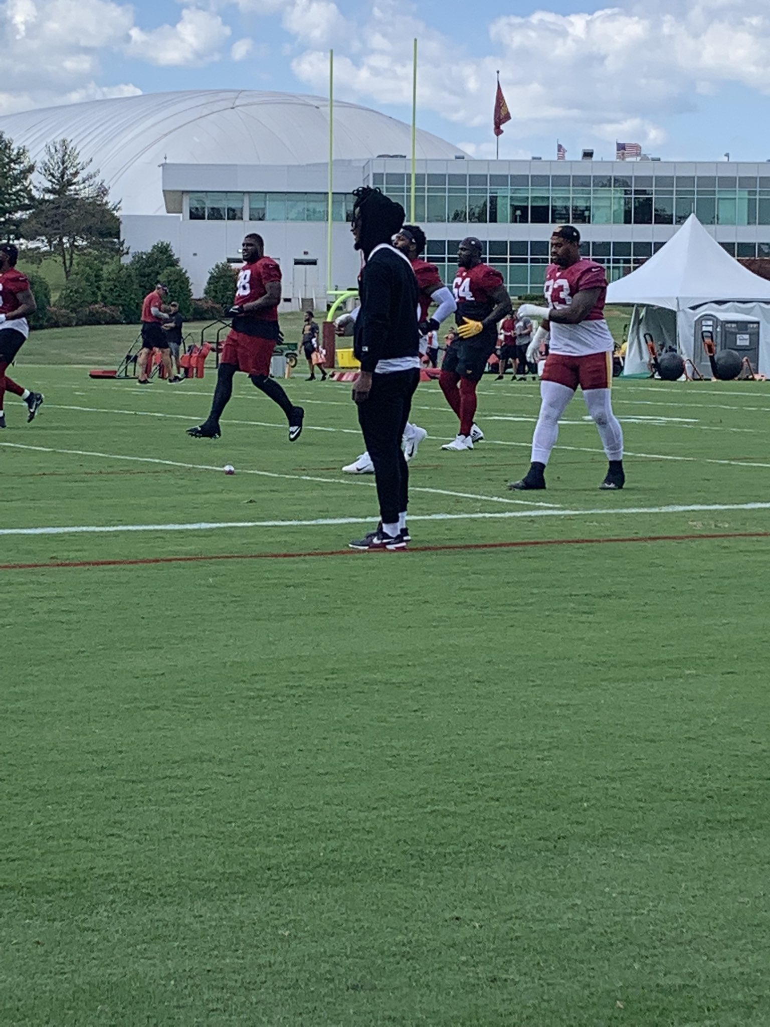 Pete Hailey on Twitter: "Some more photos. Hand in a wrap/cast thing too https://t.co/Joy8Hl1NVR ...