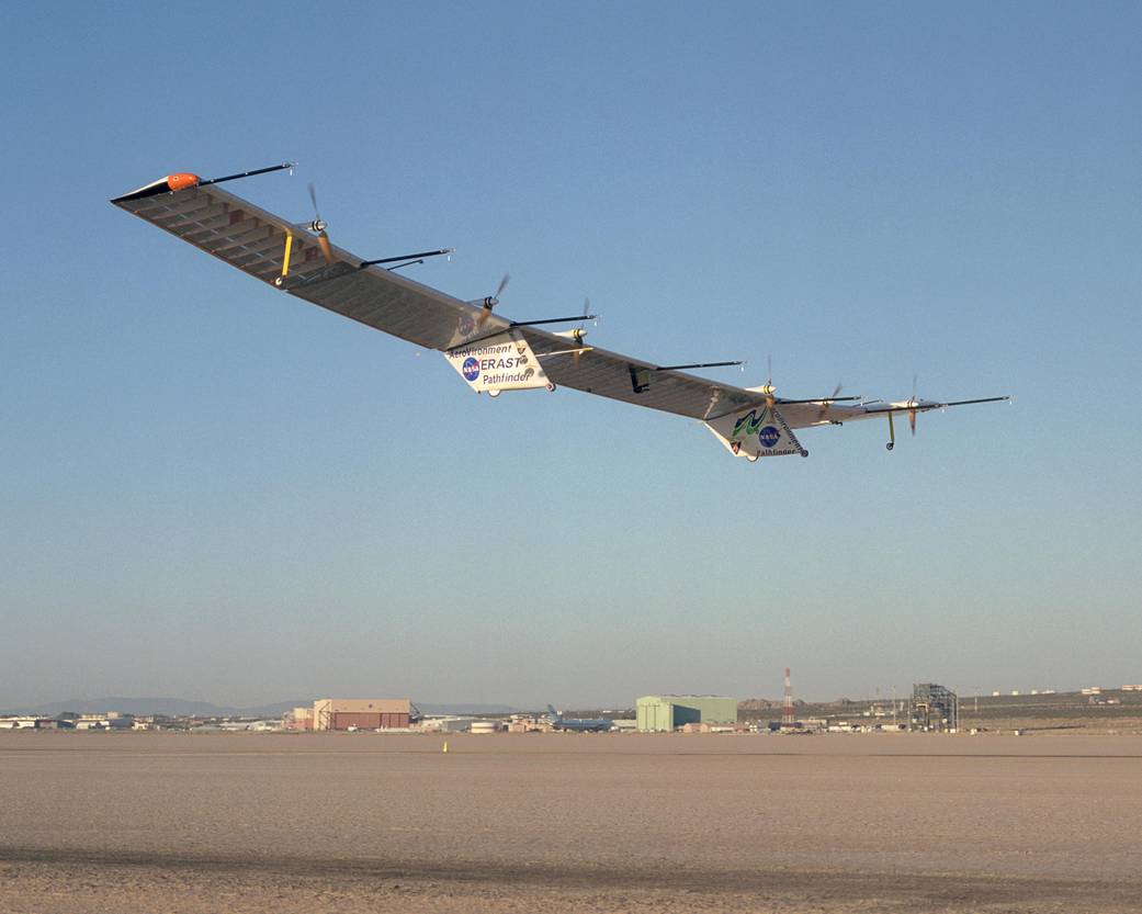 #TDIH in 2005: Pathfinder Plus—a high-altitude, solar-powered, uncrewed ...
