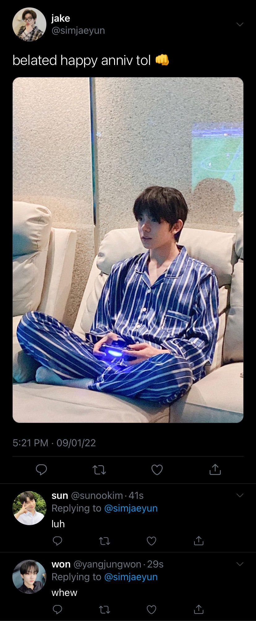 heejake au on Twitter: "bonus #3 https://t.co/DQhtKslGaT" / Twitter