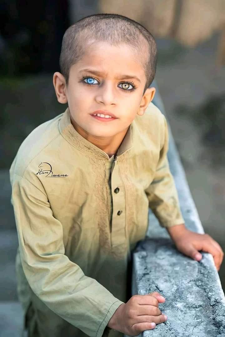 Afghan Children Eyes