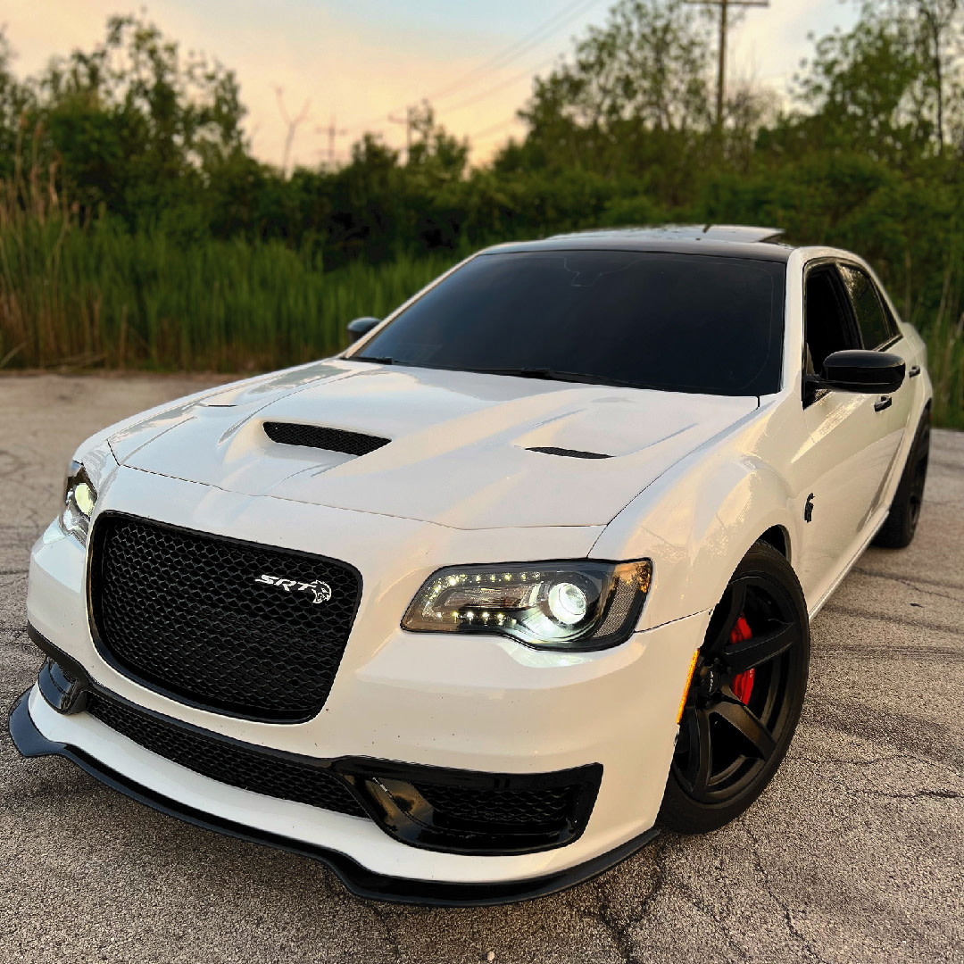 2022 Chrysler 300 Srt8 White