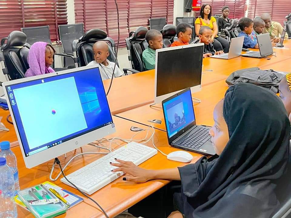 ᴏnovwo-ᴏᴍᴀsᴏʀᴏ ᴀʟɪ ᴏᴠɪᴇ ™☤🇳🇬 on Twitter: "First batch of a STEM Bootcamp by the National ...