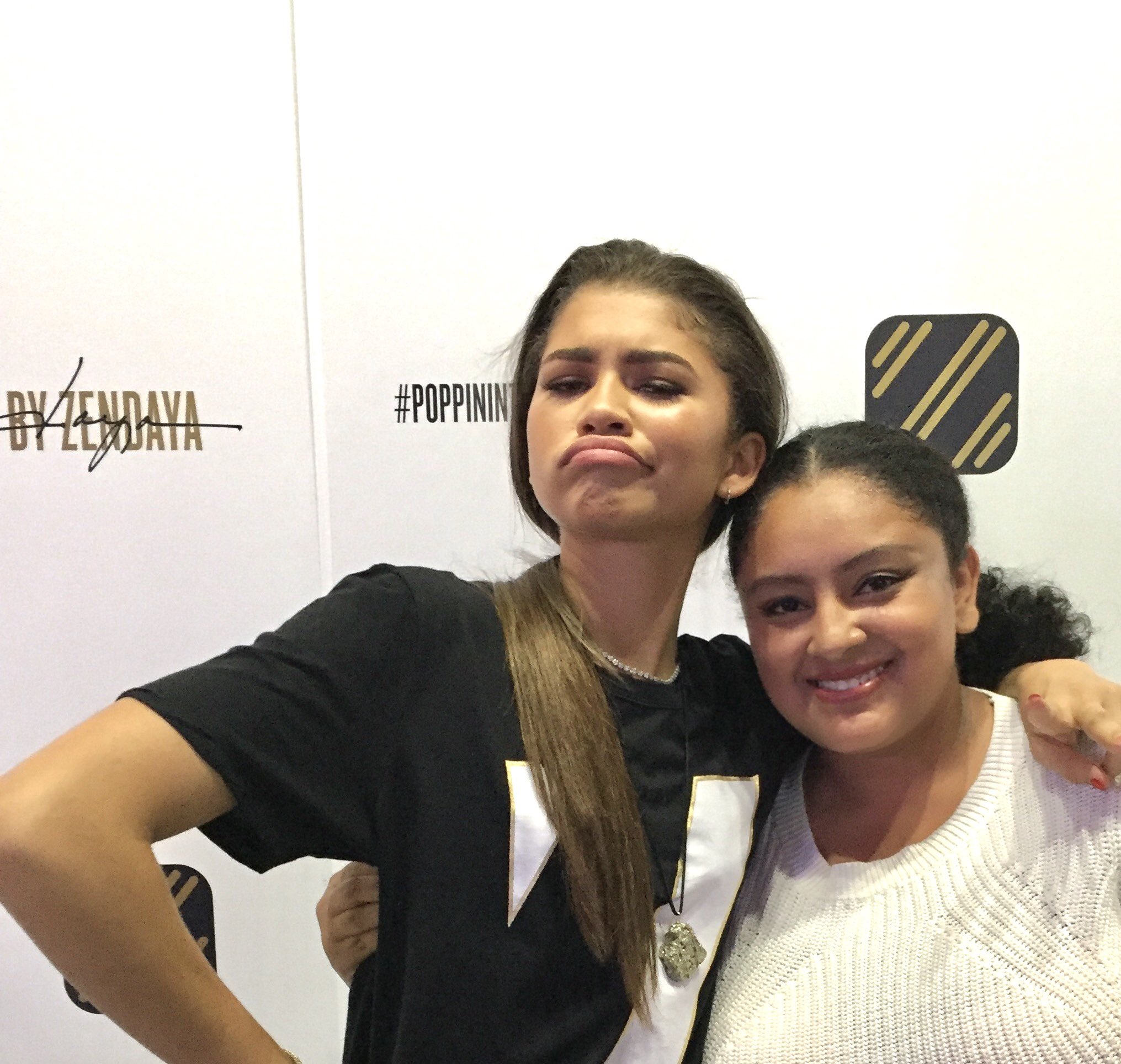 52 On Twitter Happy Birthday Zendaya ๐ฅบ๐ I Still Cant Believe This