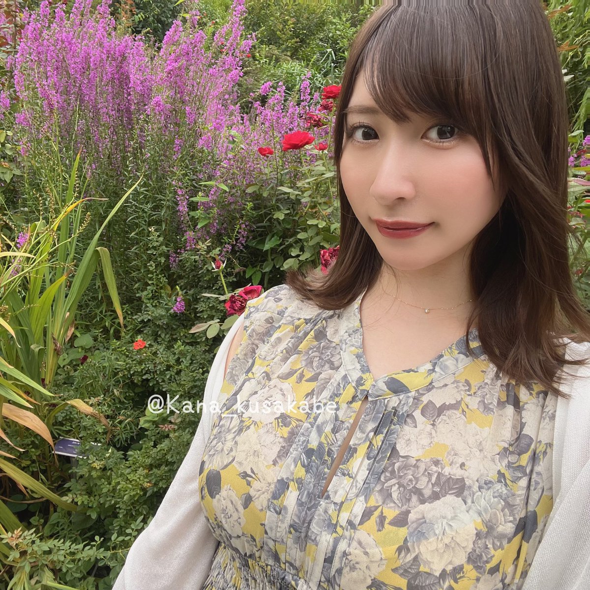 日下部 加奈💛9/11(日)&10/4(火)リリイベ on Twitter: "もう9月ですね🍠🍂🍁🍇 皆さん今月もよろしくお願いします～ 最近少しずつ涼しくなってきましたね😌"