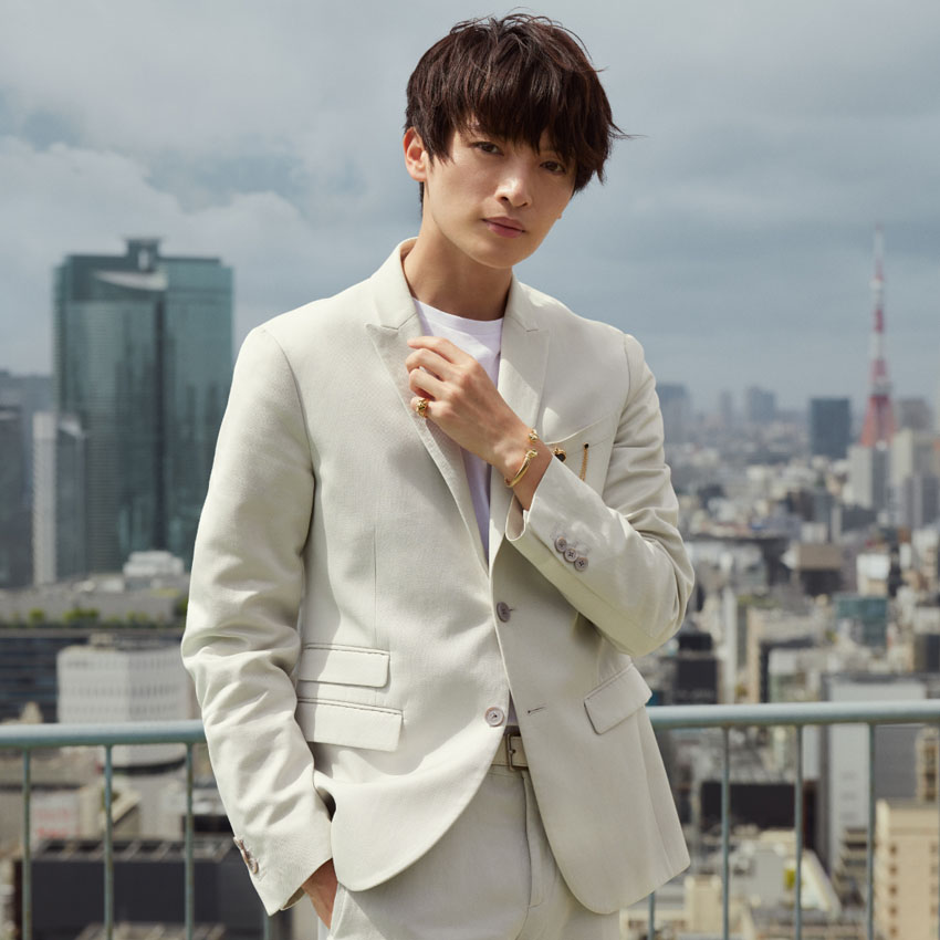 edgeline（エッジライン） on Twitter: "玉森裕太ら特別制作ビジュがカルティエポップアップ内に展示【画像掲載】 https://t.co/b7t6hS8A7y 特別制作の ...