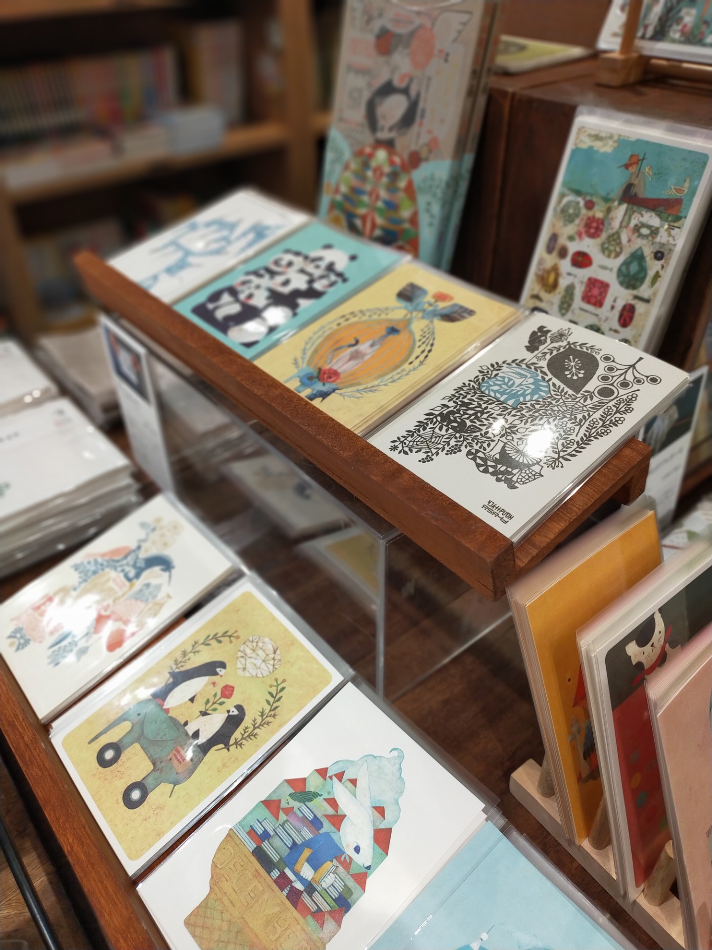 PAPER WALL nonowa 国立 (@PW_Kunitachi) / Twitter