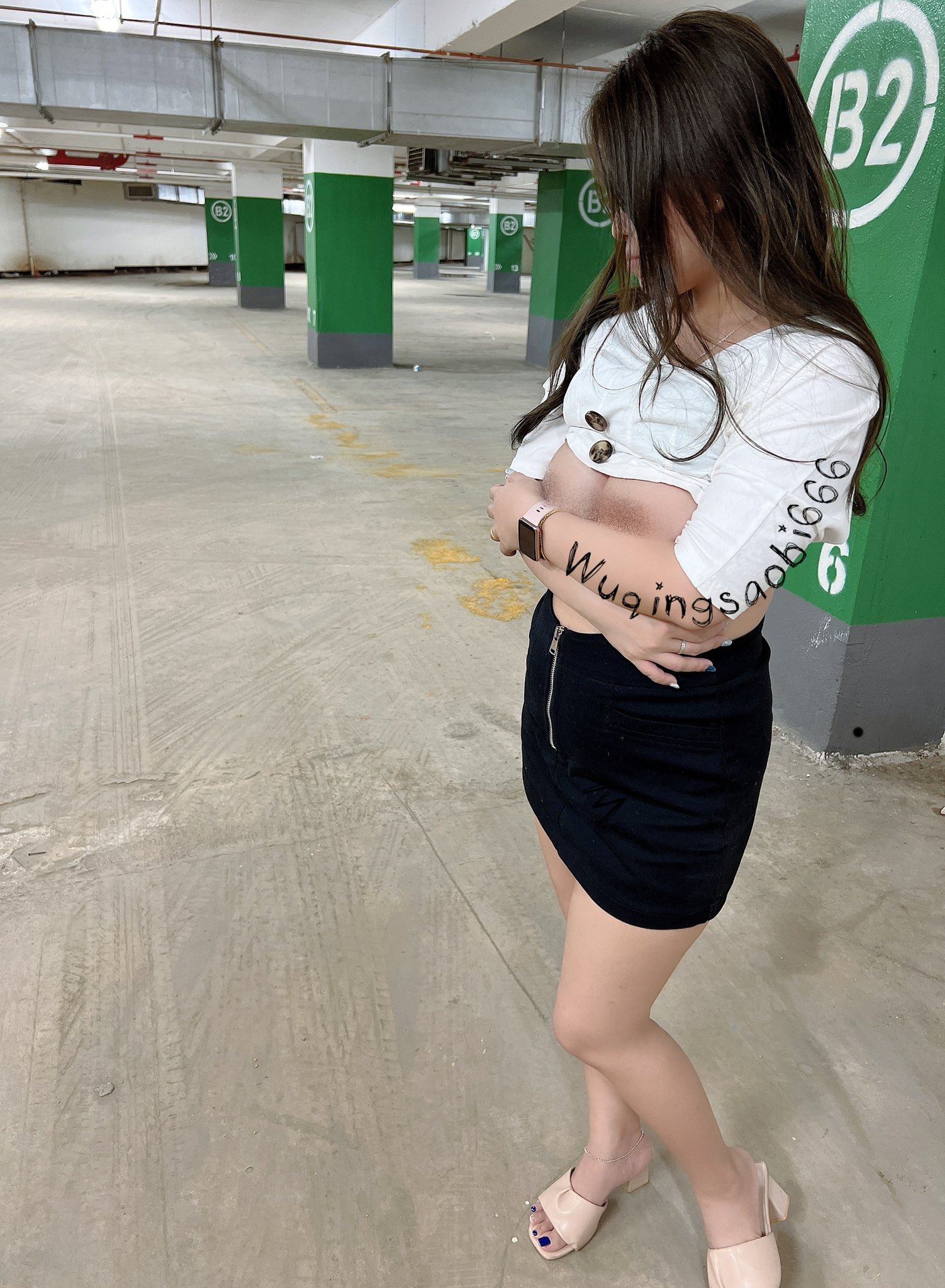 Shmily EA ️ on Twitter: "erm…遇到不錯的停車場順便露一露 所以是喜歡前面還是後面🥰 Front or back 🤨 https://t.co/JAvxSEifOv ...