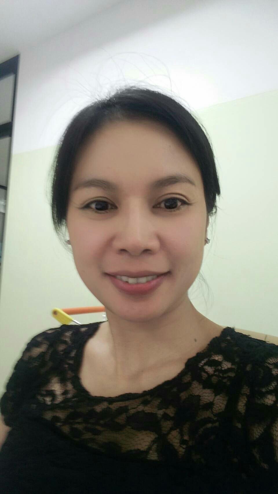 Nong Mon on Twitter: "อ่อยคืออะไรไม่รู้ 🤪 แต่.... ที่บ้านไม่มีใครอยู่ ประตูก็ไม่ได้ล็อคนะคะ😝 ...