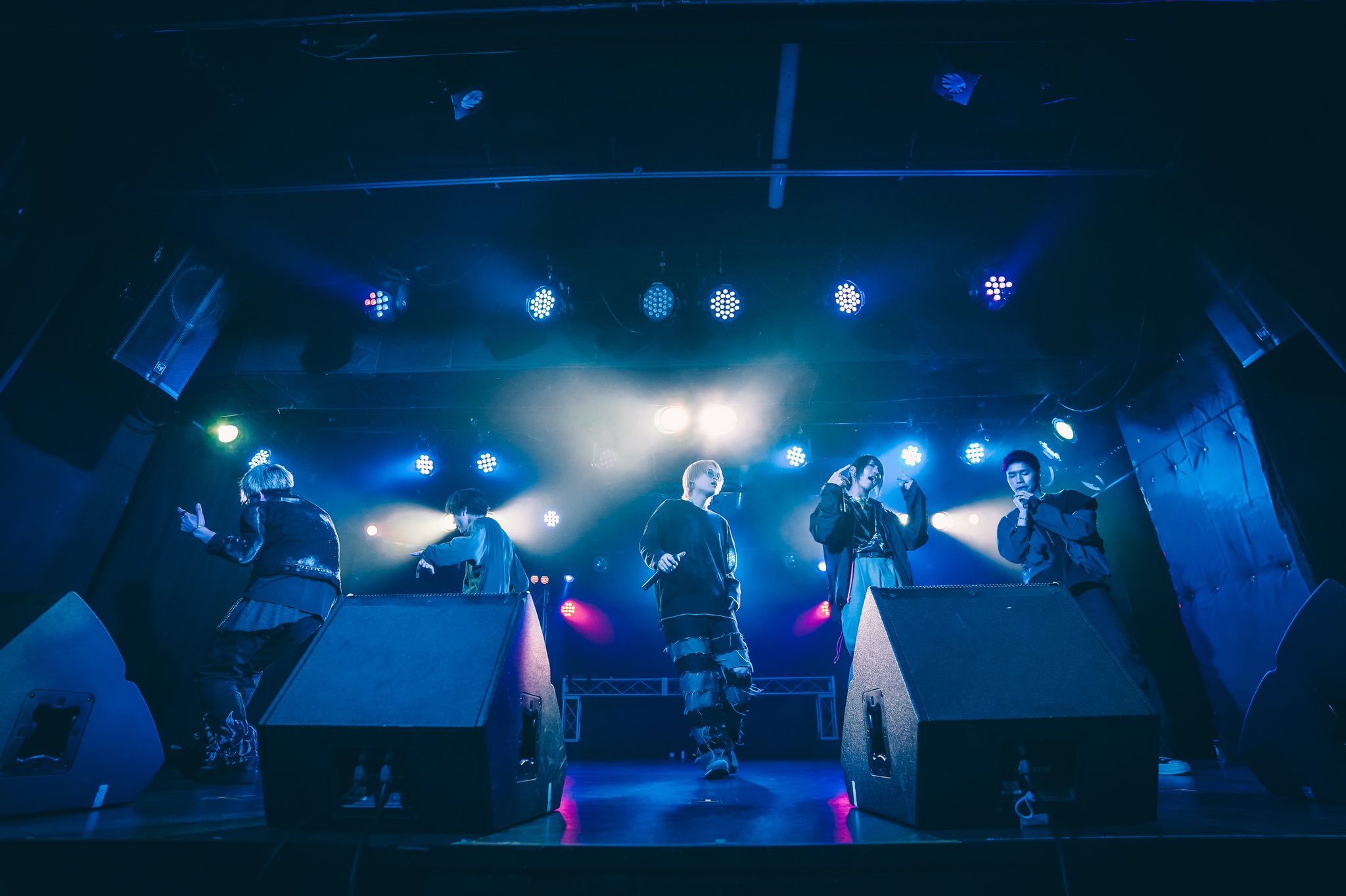 FUMIYA【VELLE.J】 on Twitter: "絶対売れます。 だって俺ら本気やけんさ。 いや、俺らもファンも本気やけん。 【皆んなで】 一つ一つ目標達成して行こうぜ👊🏻 #ベル ...