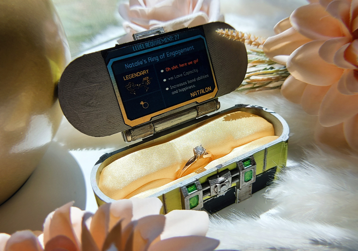 Natalie de Corsair on Twitter: "Btw the engagement ring was Borderlands themed >:)"