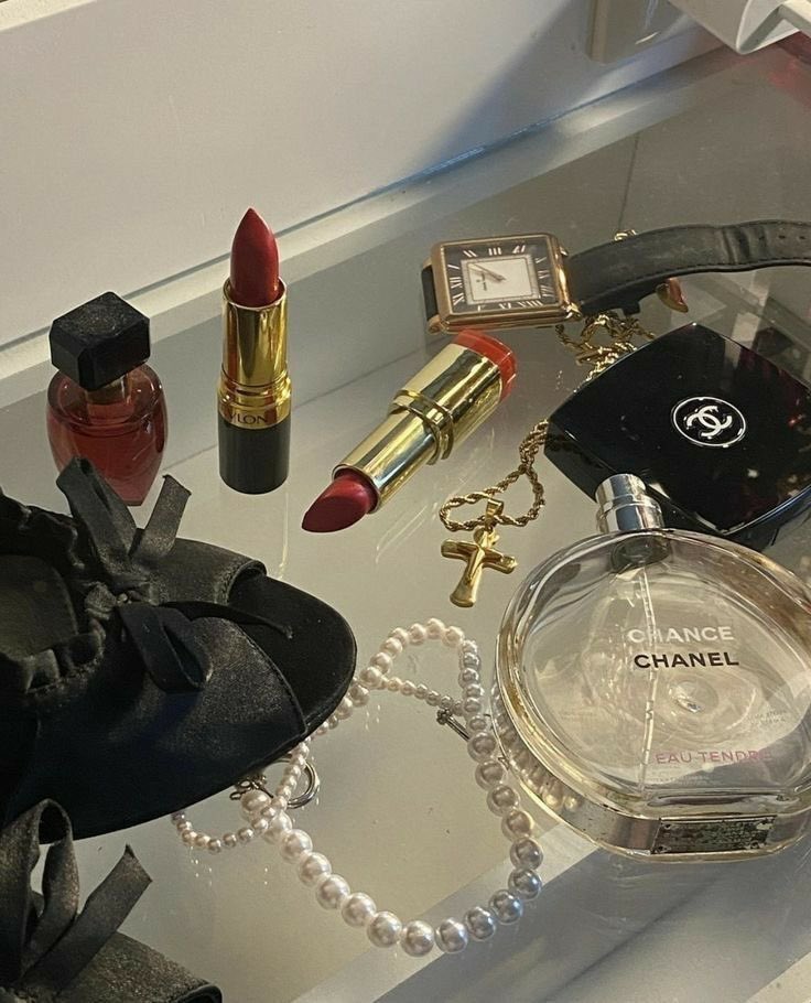 Coco Chanel Makeup Tumblr