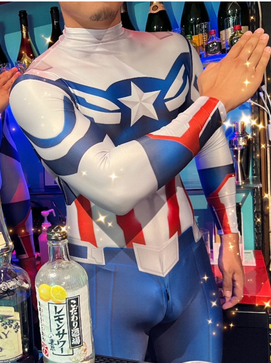 bar blacknude HERO on Twitter: "土曜日が来た‼️ HEROも今夜は慎一郎@shinichiroBNH とTOM @gorillamaru_gg の2人でヒーロー ...